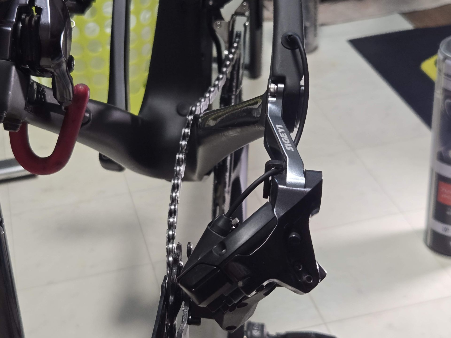 【レビュー】SIGEYI ダイレクトマウントディレイラーハンガー ～SuperSix EVO4用の高品質な社外ハンガー～ | すくみずログ